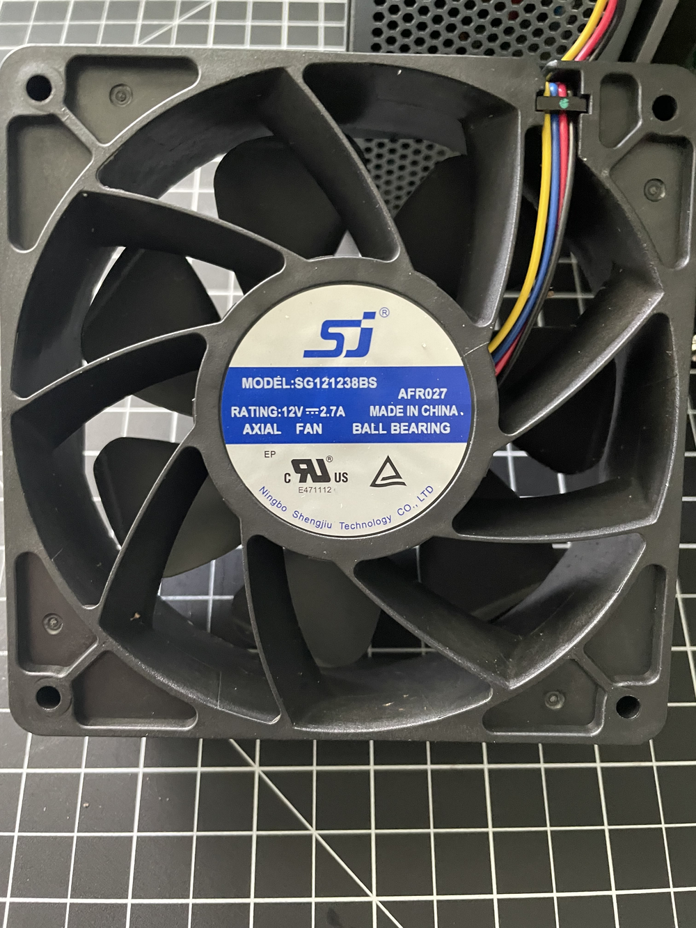 ElphaPex DG1 and DG1+ ASIC Miner Testing and Review