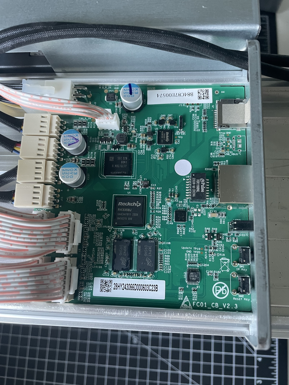 ElphaPex DG1 and DG1+ ASIC Miner Testing and Review